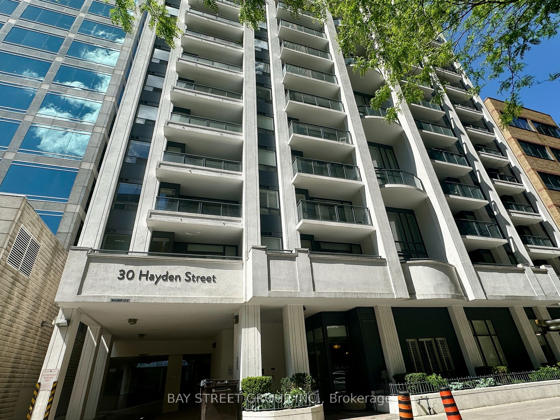 405 - 30 Hayden St, Toronto | Leased, C8371680 | Condos.ca