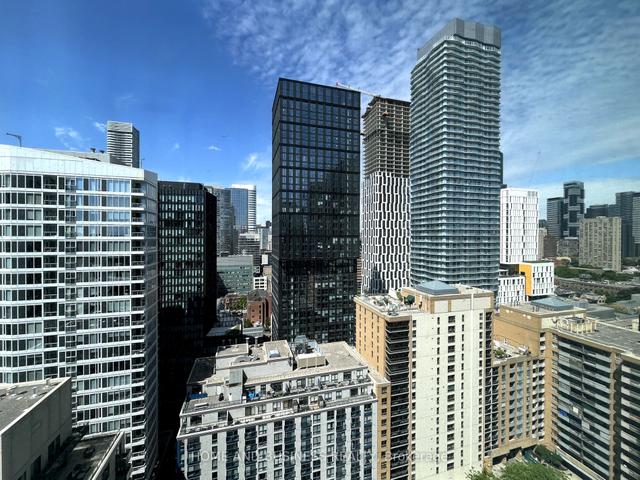 2304 - 65 Mutual St, Toronto | Leased, C8386182 | Condos.ca