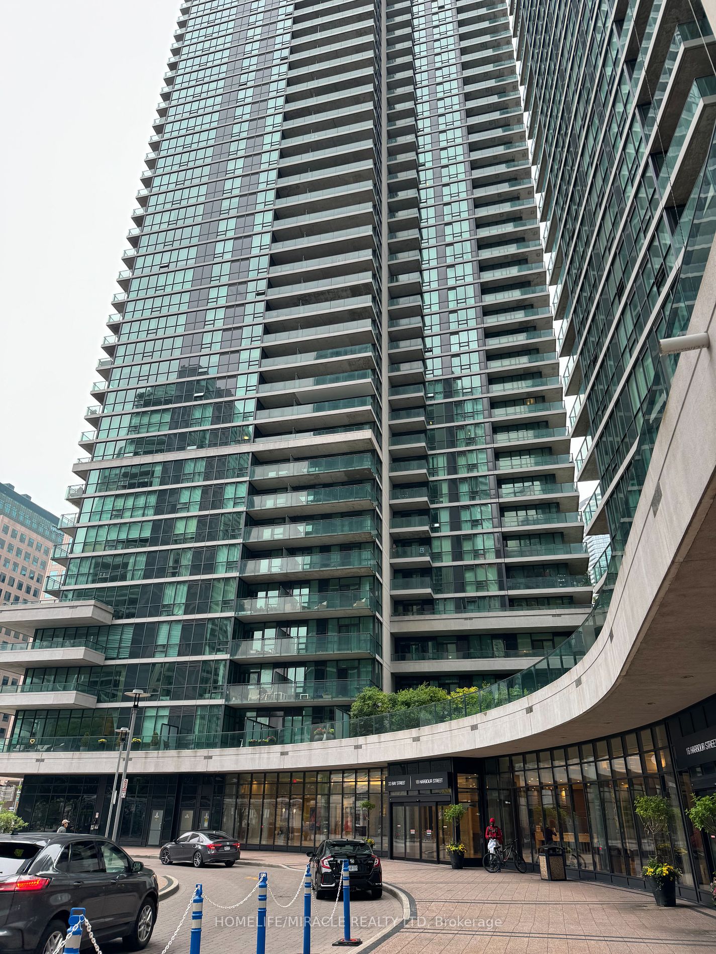 3702 - 33 Bay St, Toronto | Terminated, C8394310 | Condos.ca