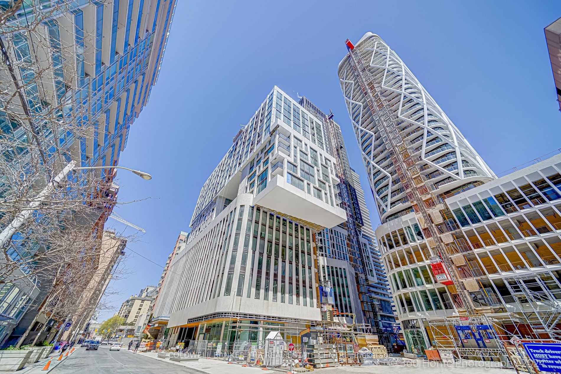 512 - 234 Simcoe St, Toronto | Leased, C8418286 | Condos.ca