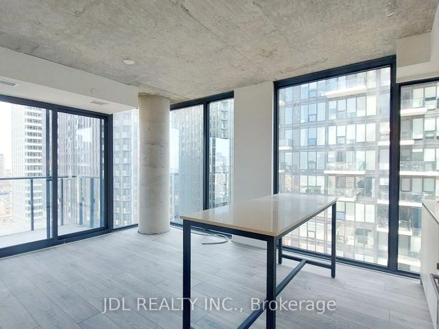 1802 - 47 Mutual St, Toronto | Leased, C8431220 | Condos.ca