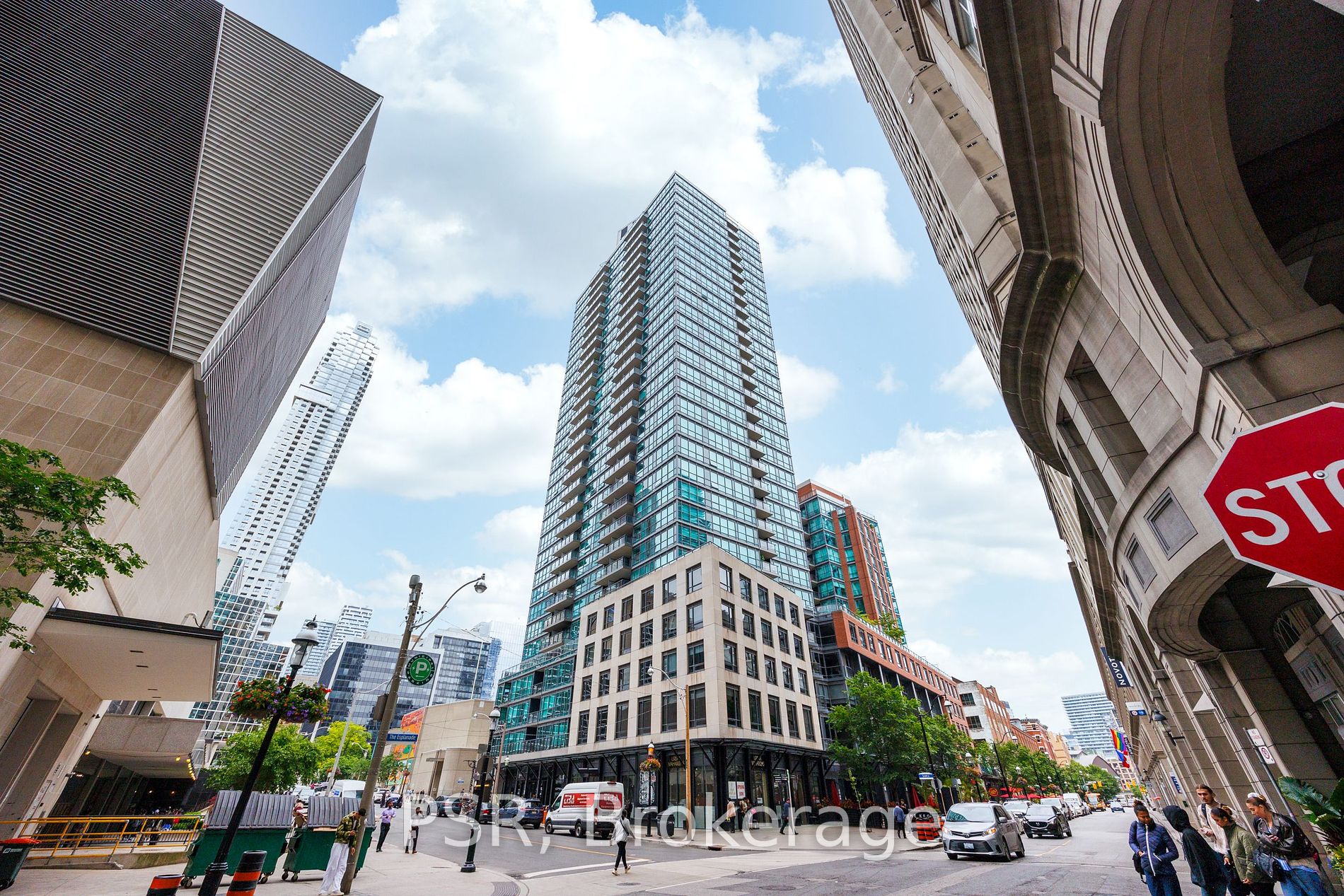 1203 - 1 Scott St, Toronto | Leased, C8431350 | Condos.ca