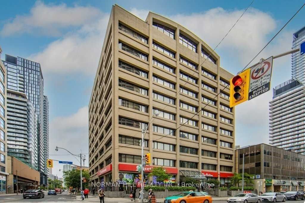 903 - 555 Yonge St, Toronto | Leased, C8456168 | Condos.ca