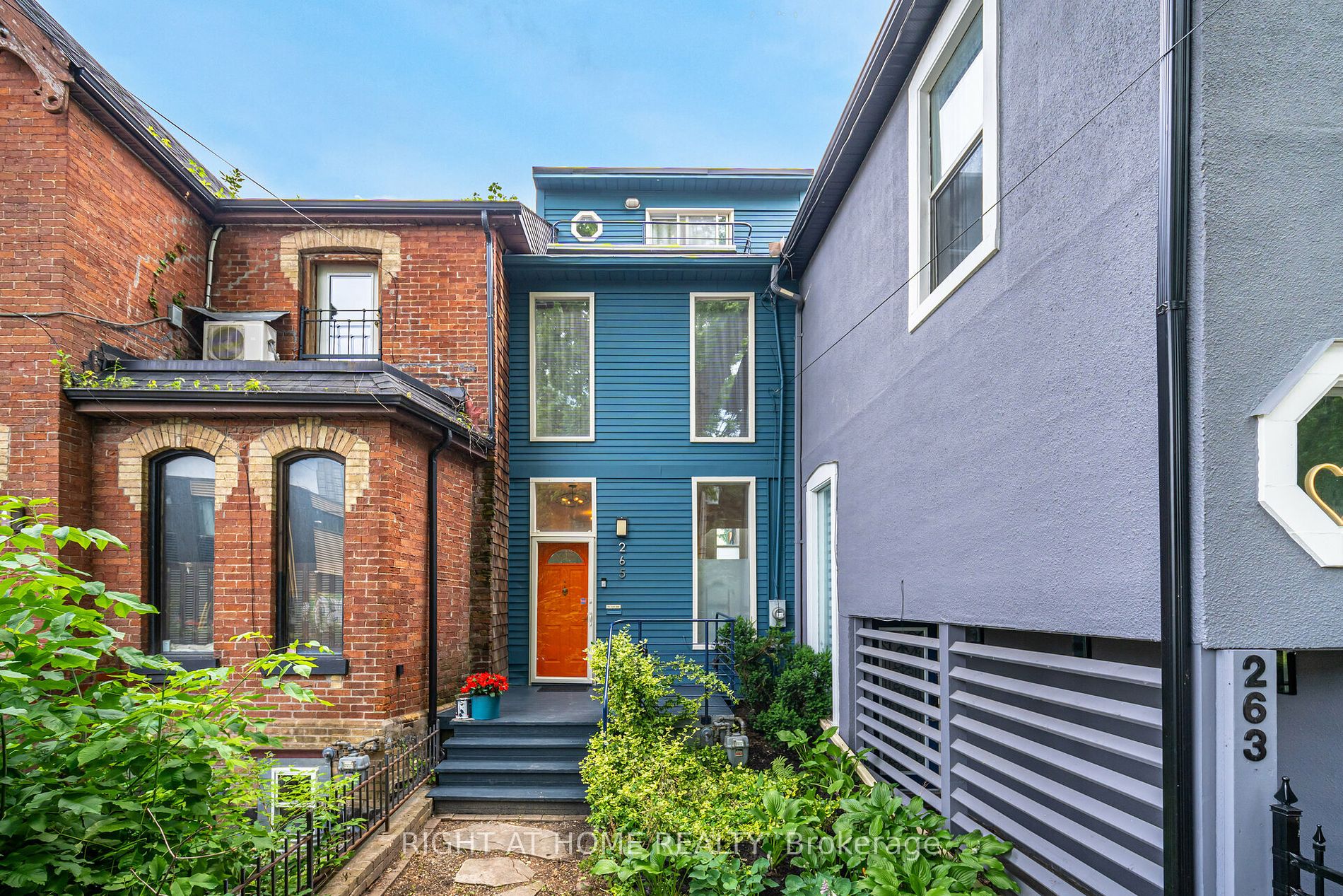 265 Berkeley St, Toronto | Suspended, C8460720 | Condos.ca