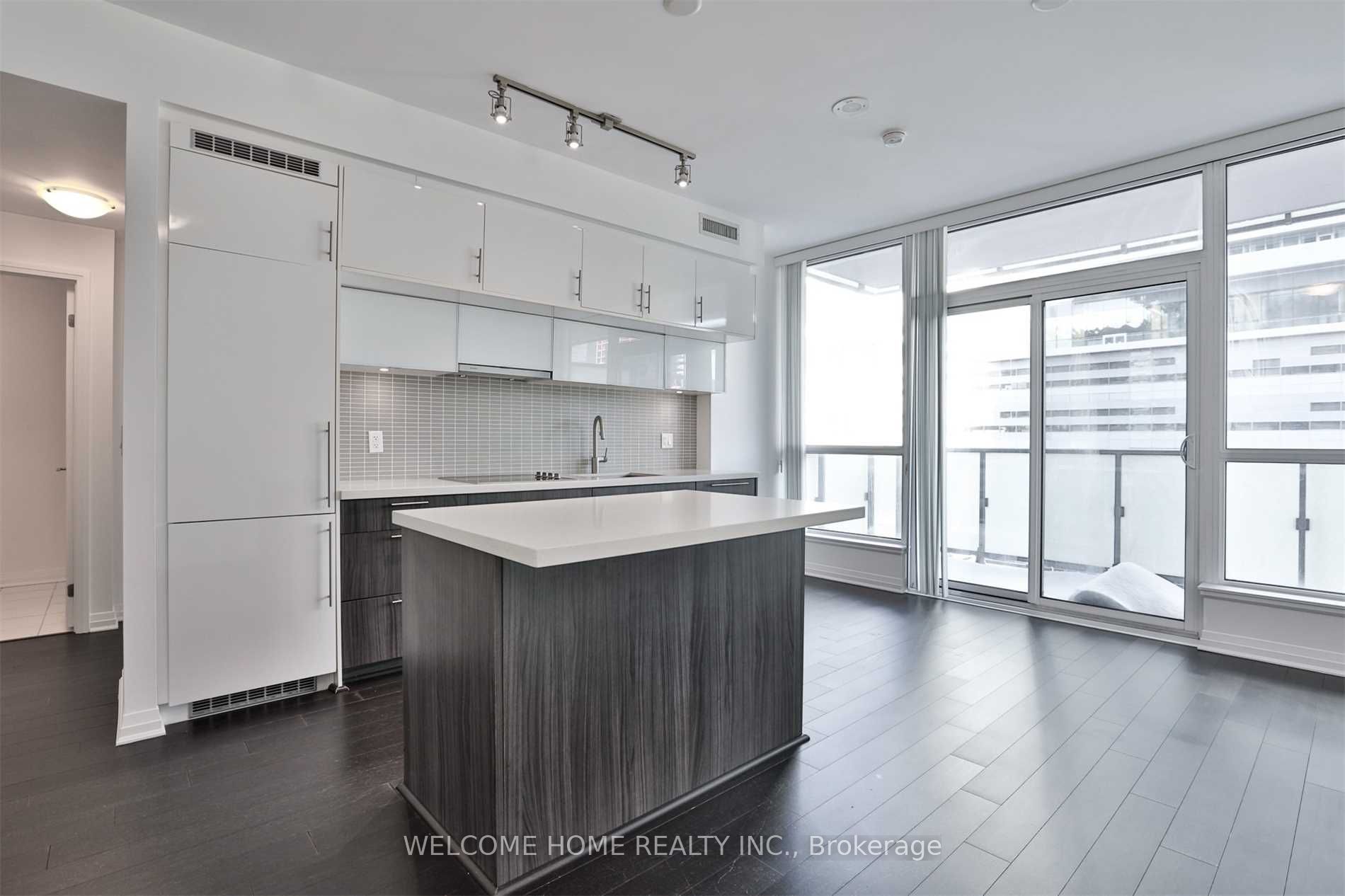 601 - 8 Mercer St, Toronto | Terminated, C9017849 | Condos.ca