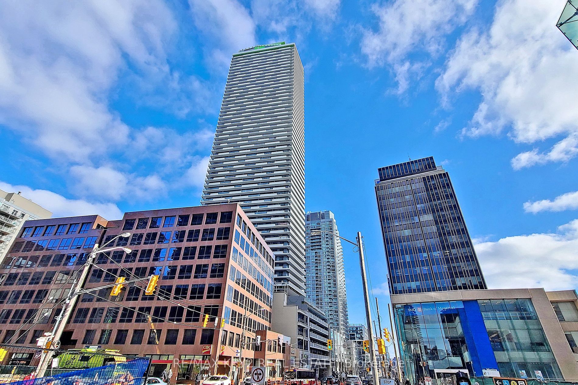 3904 - 2221 Yonge St, Toronto | Terminated, C9049607 | Condos.ca