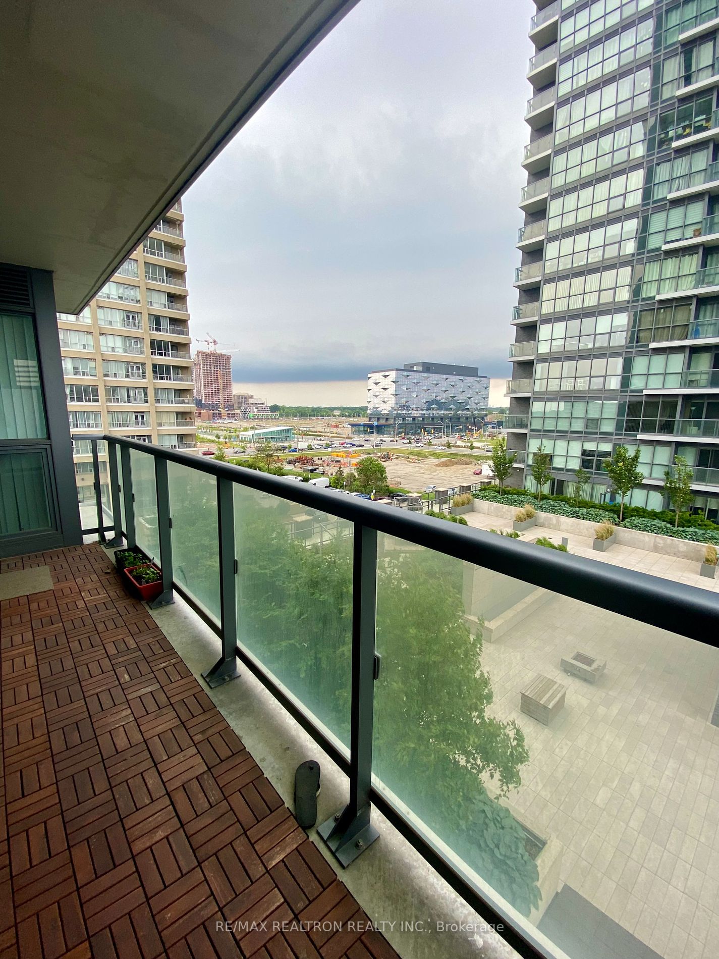 603 - 2 Sonic Way, North York | Leased, C9050937 | Condos.ca