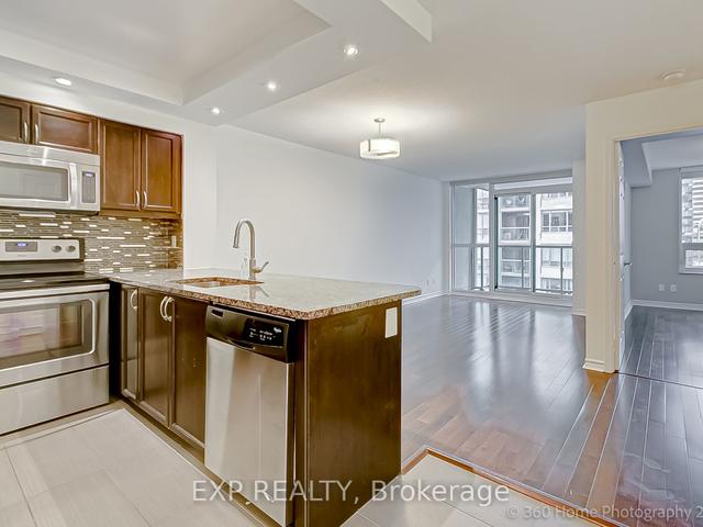 25 Lower Simcoe St | Infinity IV The Final Phase Condos | 4 Condos for ...