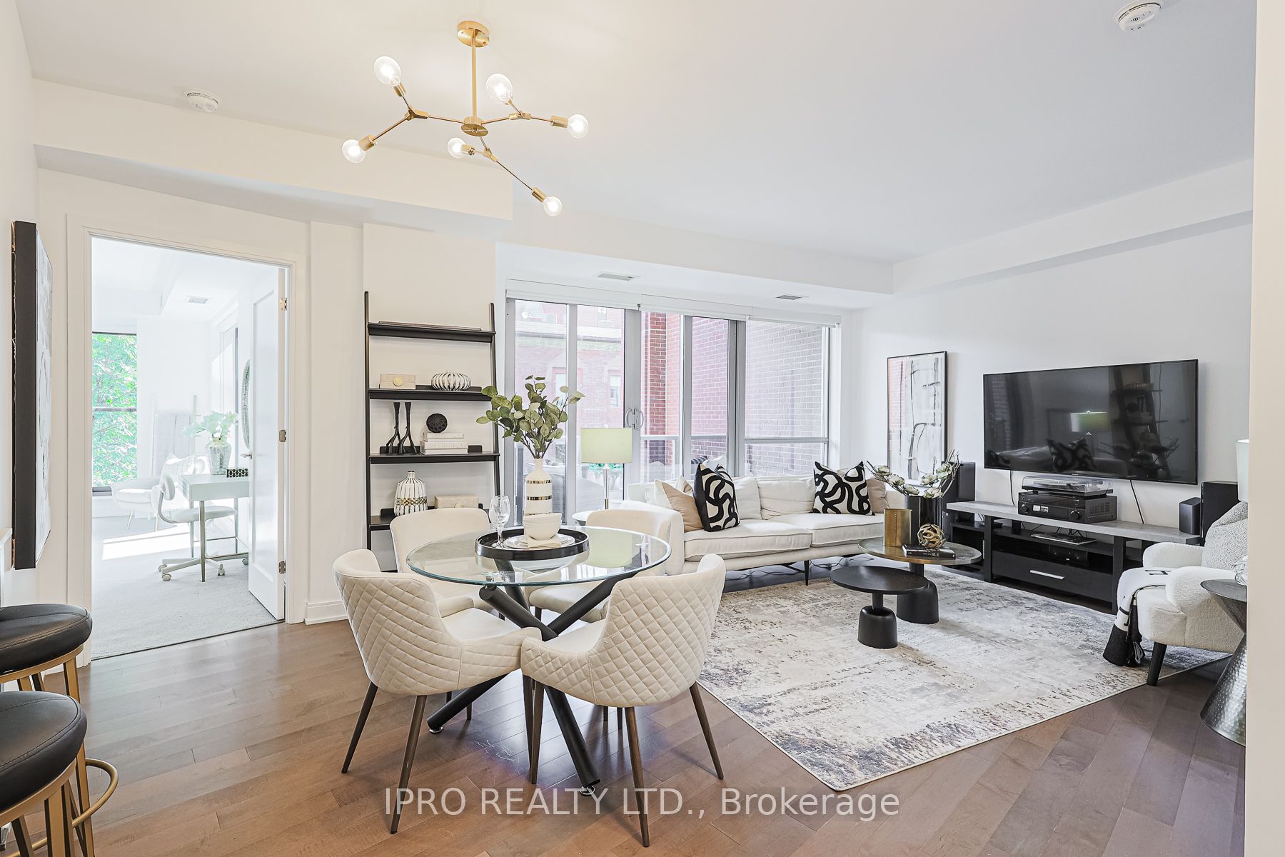 421 - 55 Front St E, Toronto | Sold, C9309682 | Condos.ca