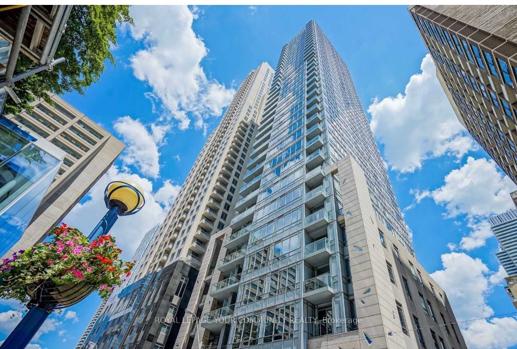 2302 - 21 Balmuto St, Toronto | Sold, C9370266 | Condos.ca