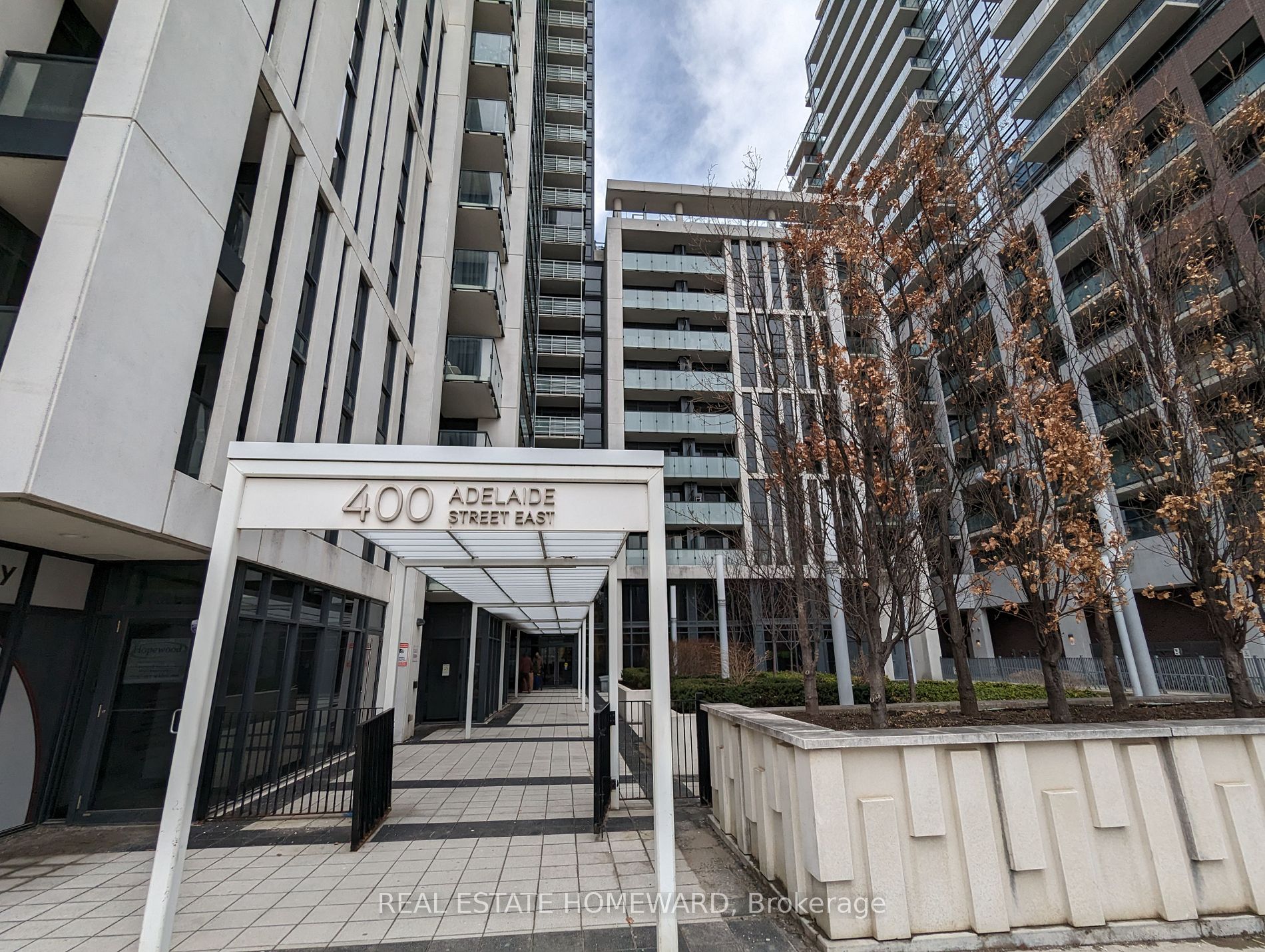 107 - 400 Adelaide St E, Toronto | Terminated, C9395593 | Condos.ca
