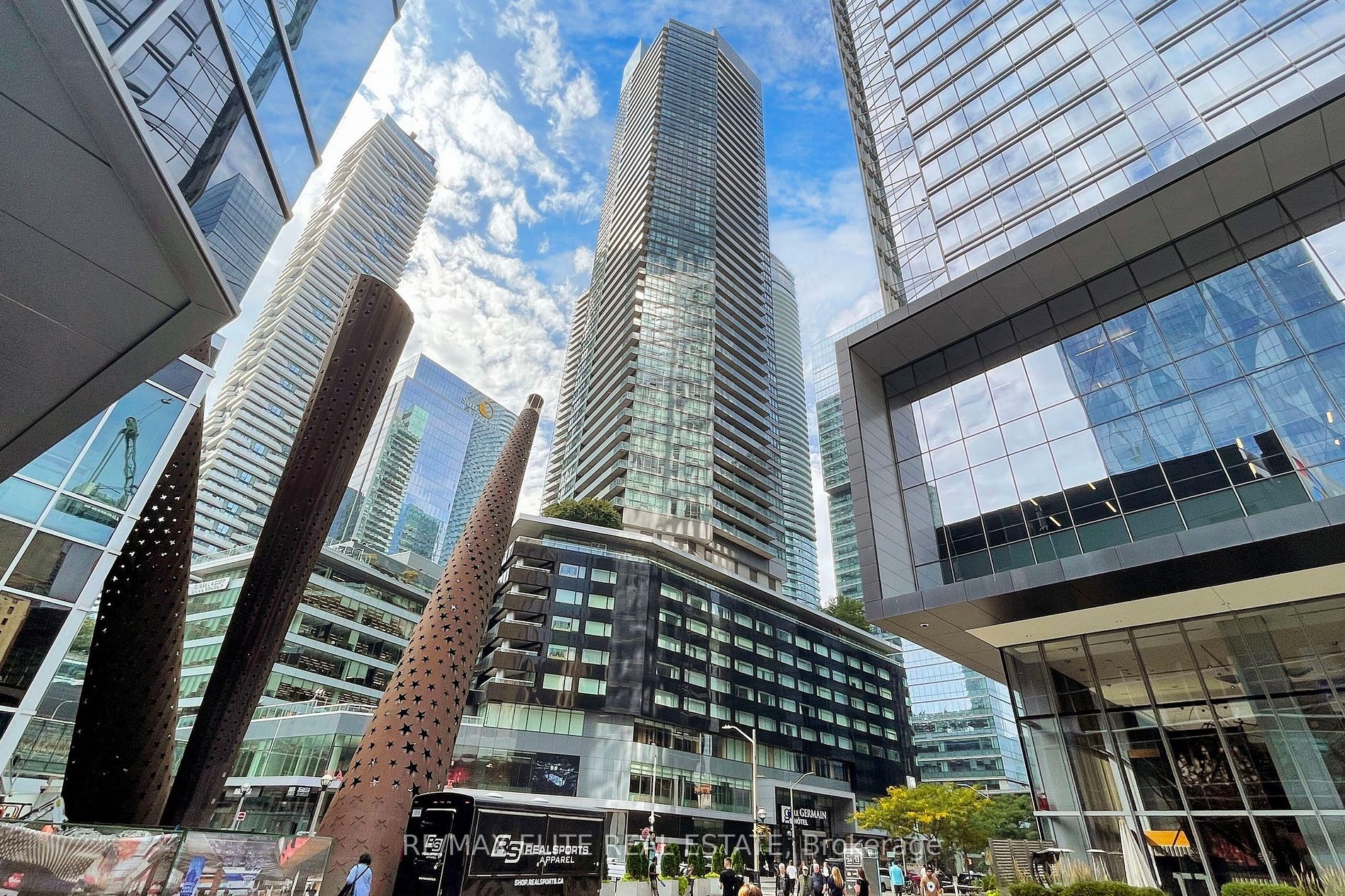 2208 - 65 Bremner Blvd, Toronto | Suspended, C9397280 | Condos.ca
