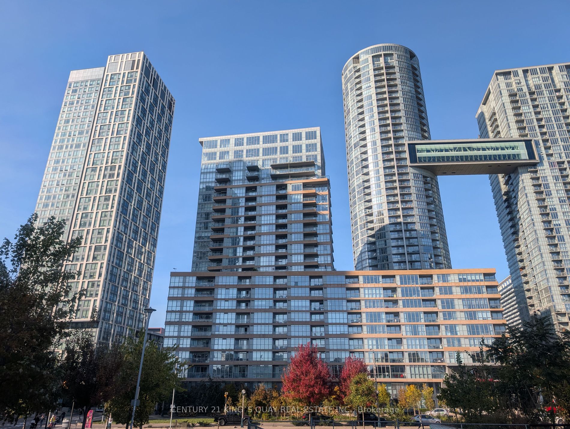 609 - 151 Dan Leckie Way, Toronto | For Sale @ $699,000 | Property.ca