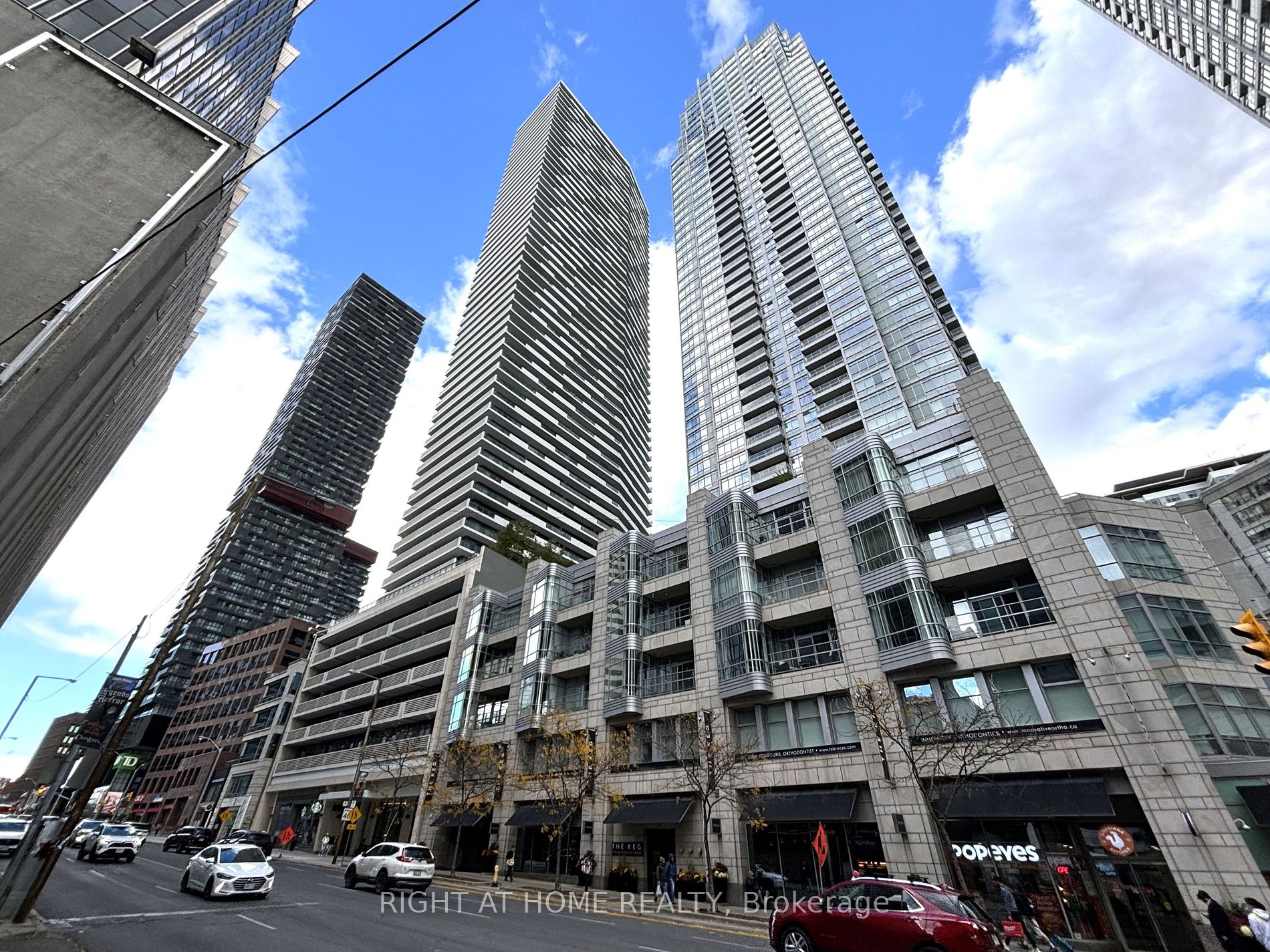 3003 - 2221 Yonge St, Toronto | Leased, C9513052 | Condos.ca