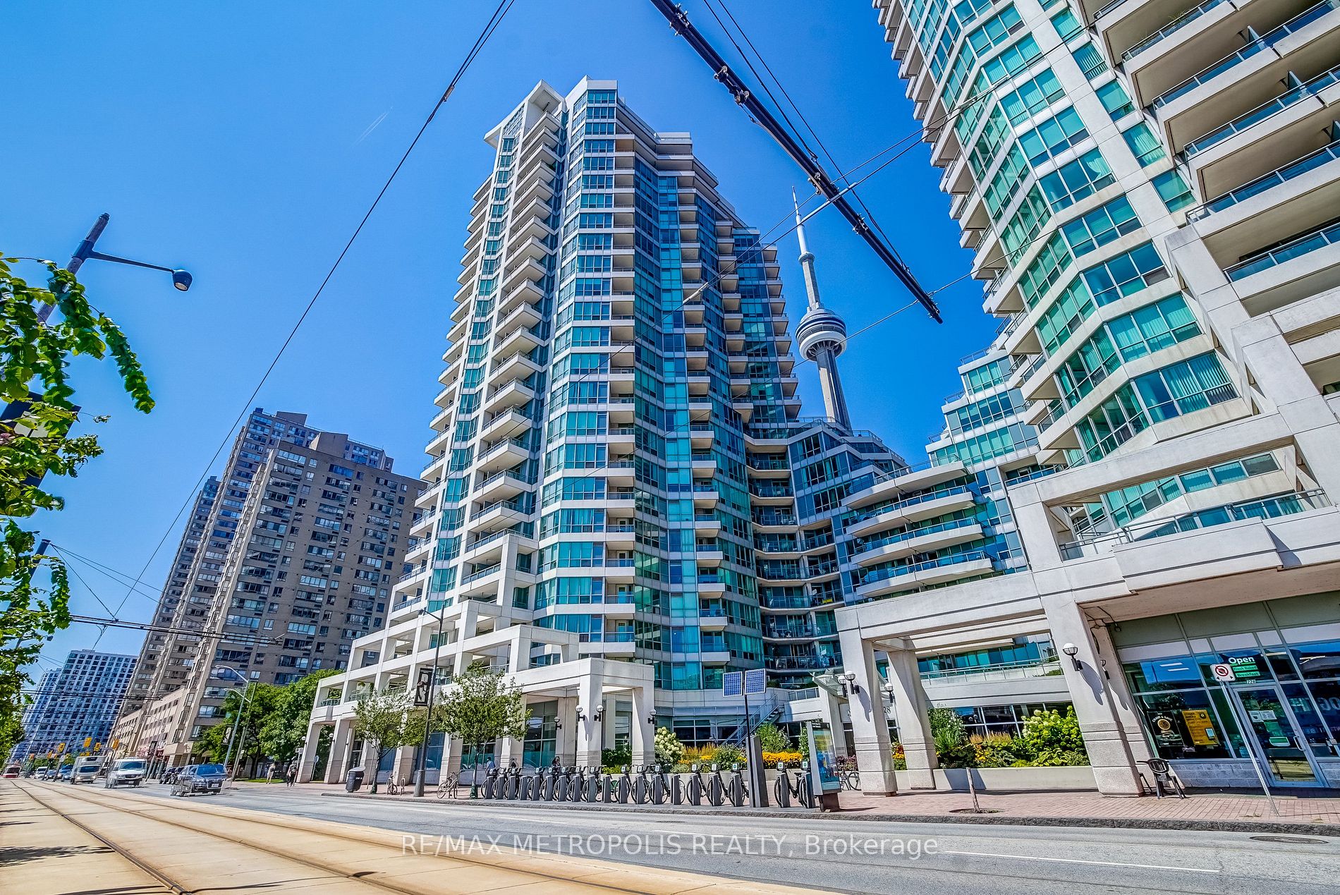 820 - 230 Queens Quay W, Toronto | Terminated, C9931502 | Condos.ca