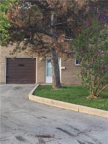 10 Timberbank Blvd, Scarborough | Terminated, E3495688 | Condos.ca