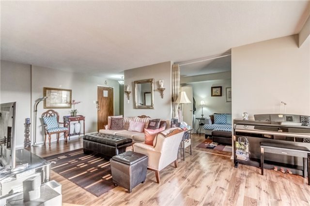 1110 - 121 Trudelle St, Scarborough | Sold, E4290797 | Condos.ca