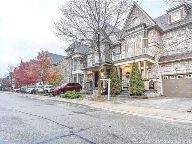 66 Whistle Post St, Toronto, ON | MrLOFT.ca