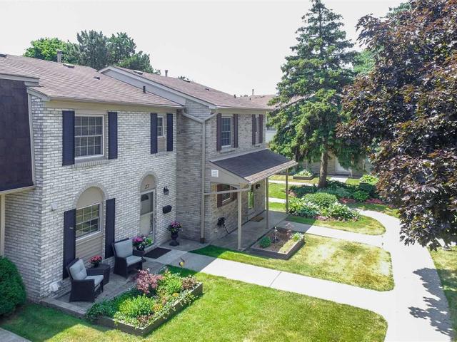 27 - 580 Eyer Dr, Pickering | Sold, E4814229 | Condos.ca