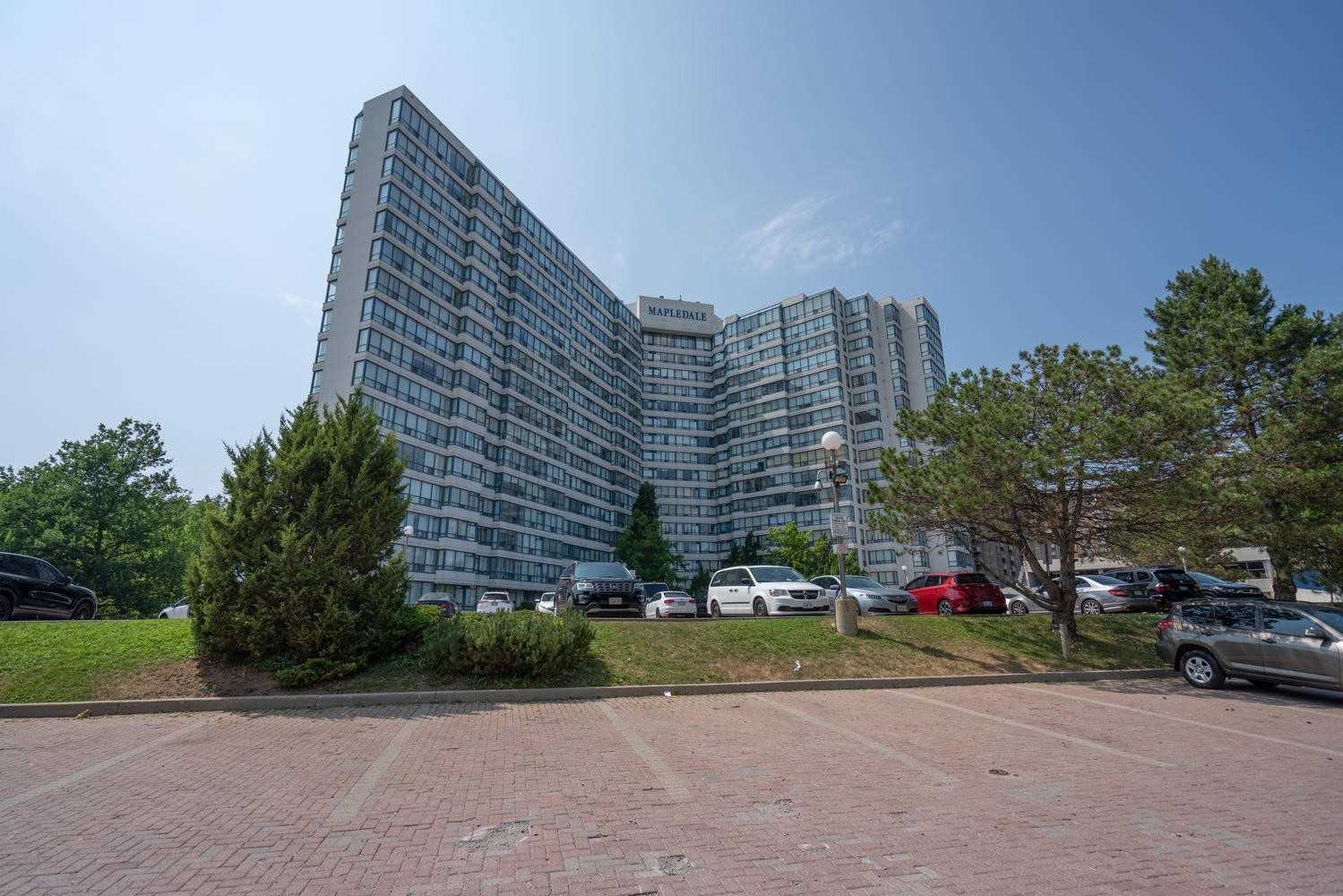 1007 - 3050 Ellesmere Rd, Scarborough | Sold, E4827878 | Condos.ca