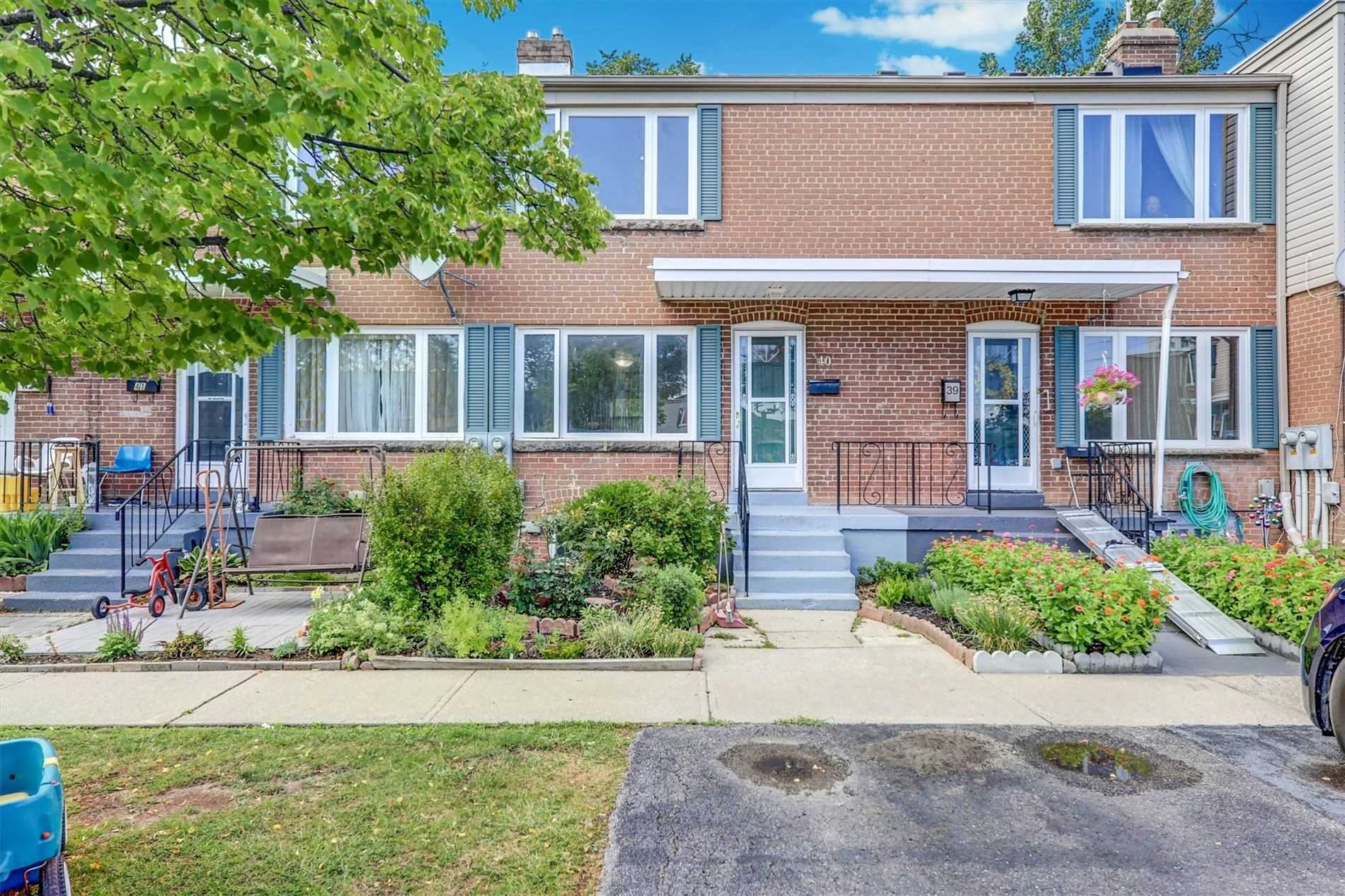 40 - 740 Kennedy Rd, Scarborough | Terminated, E4842494 | Condos.ca