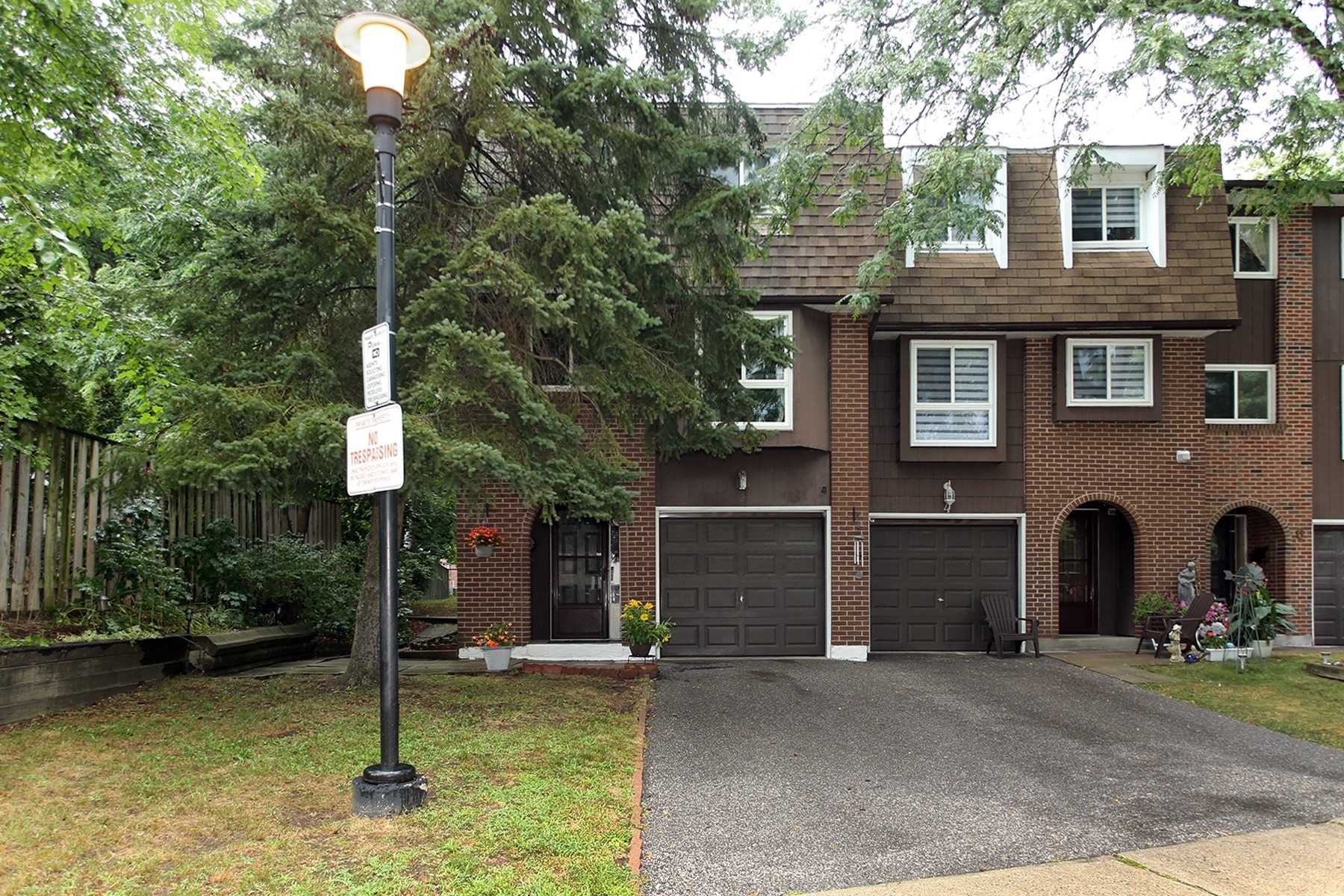 2 - 443 Manse Rd, Scarborough | Sold, E4878533 | Condos.ca