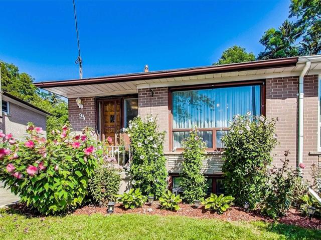 94 Greyabbey Trail, Scarborough, ON | Property.ca