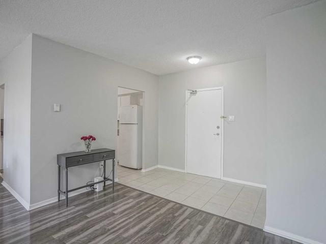 401 - 1705 Mccowan Rd, Scarborough | Sold, E4942847 | Condos.ca