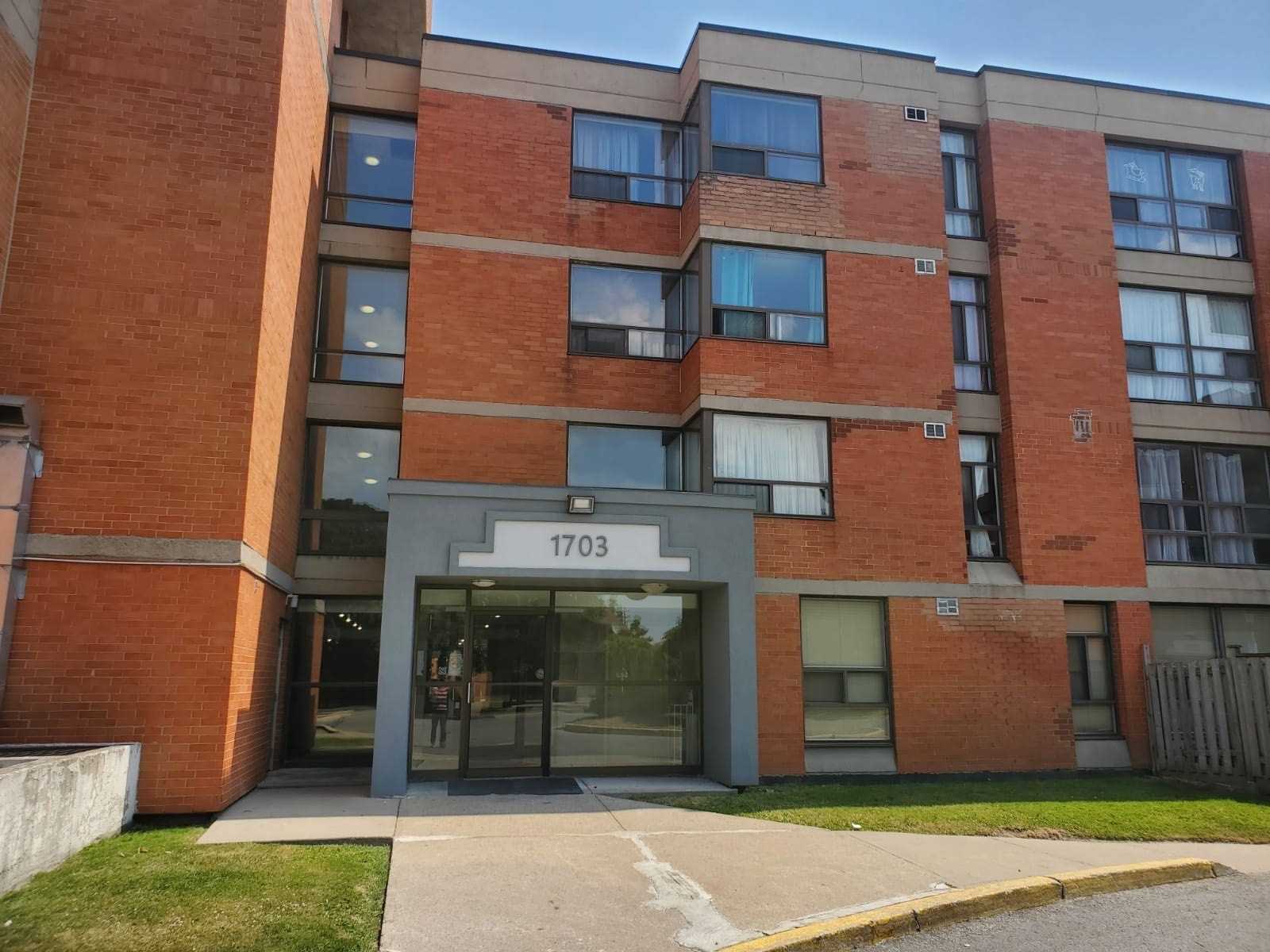 204 - 1703 Mccowan Rd, Scarborough | Sold, E4976843 | Condos.ca