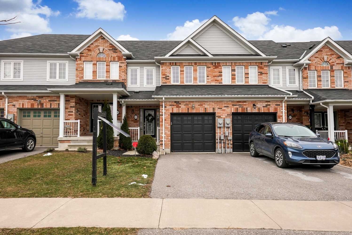 89 Dewell Cres, Courtice | Sold, E5066794 | Condos.ca