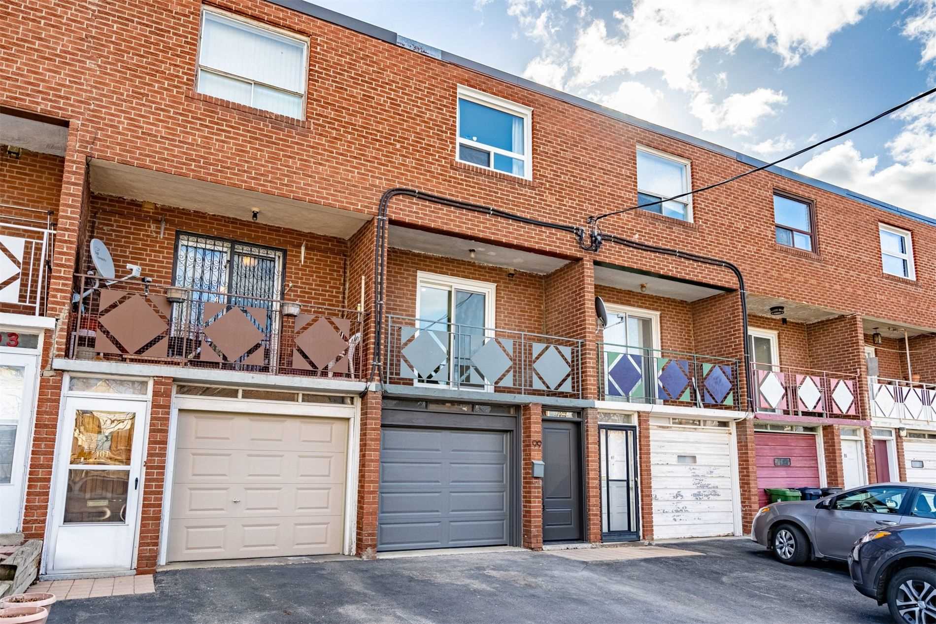 99 Blake St, Toronto | Sold, E5172856 | Condos.ca