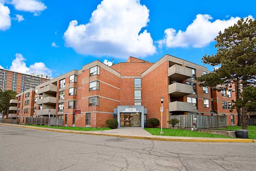 212 - 1705 Mccowan Rd, Scarborough | Sold, E5185264 | Condos.ca