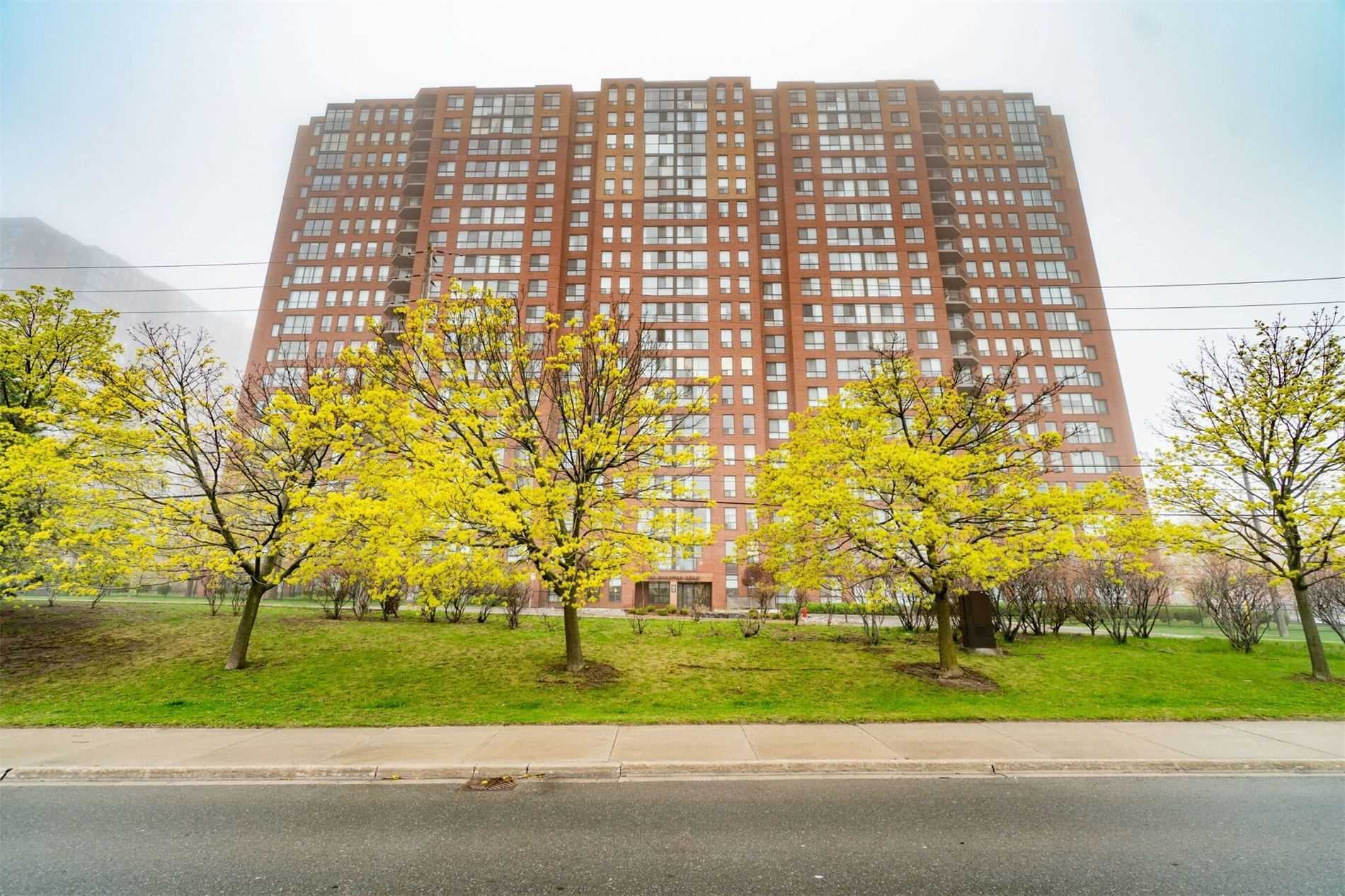 1804 - 330 Mccowan Rd, Scarborough | Sold, E5222666 | Condos.ca