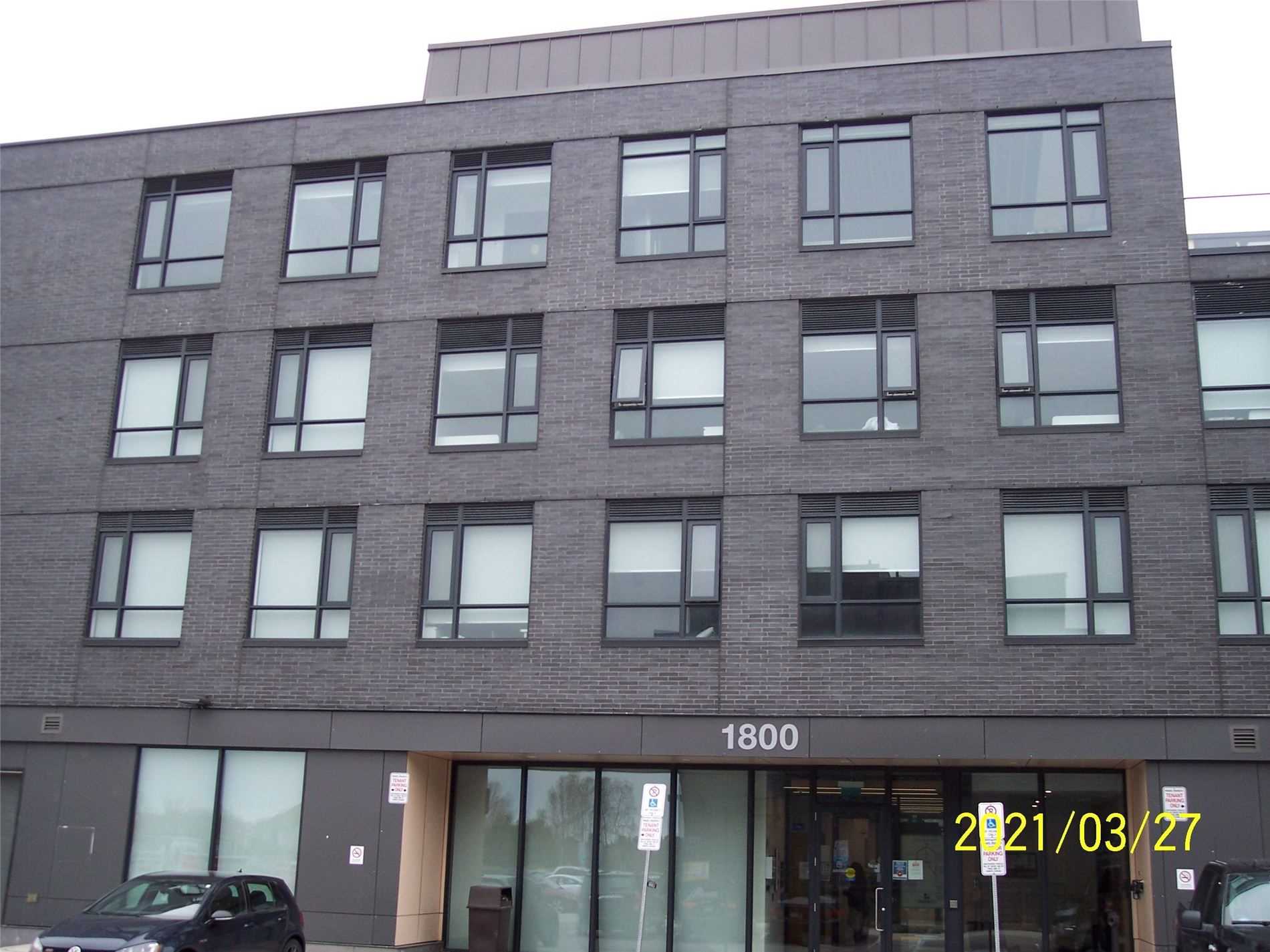 319 - 1800 Simcoe St, Oshawa | Sold, E5274535 | Condos.ca