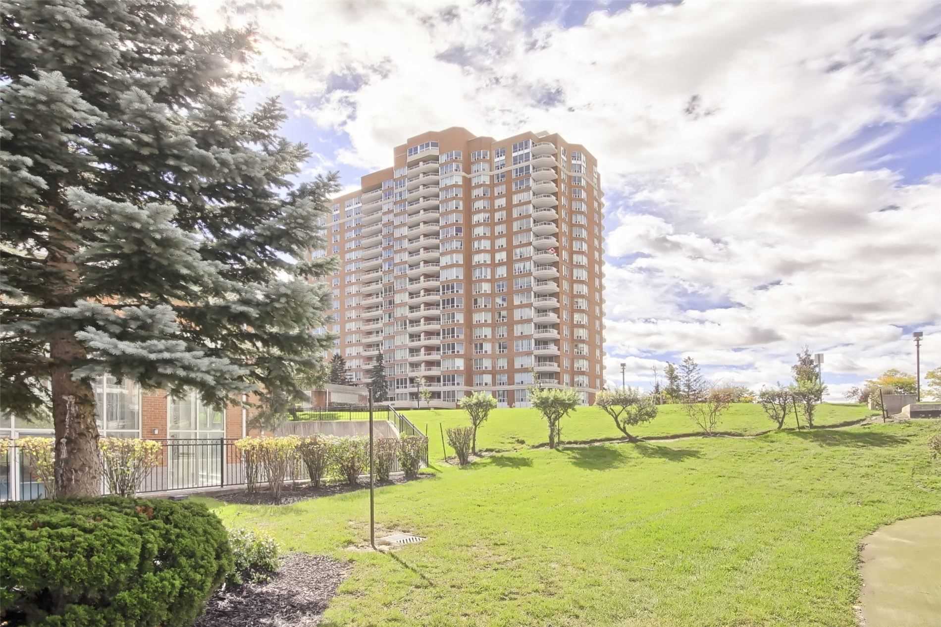 801 - 400 Mclevin Ave, Scarborough | Sold, E5386458 | Condos.ca