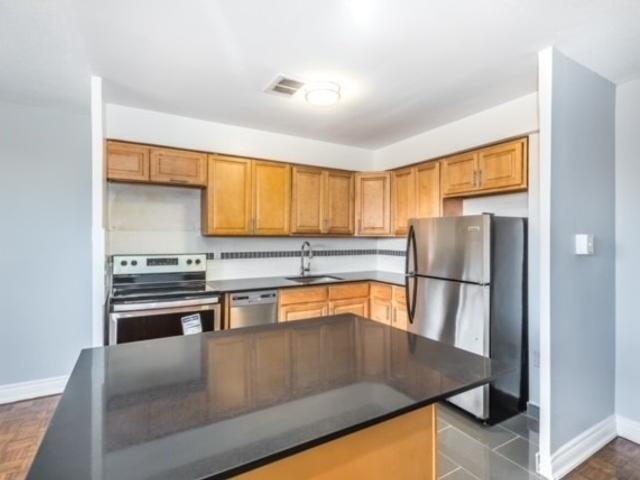 304 - 3207 Kingston Rd, Scarborough | Leased, E5491509 | Condos.ca