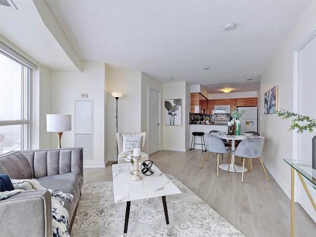 2704 - 125 Village Green Sq, Scarborough | Sold, E5510306 | Condos.ca