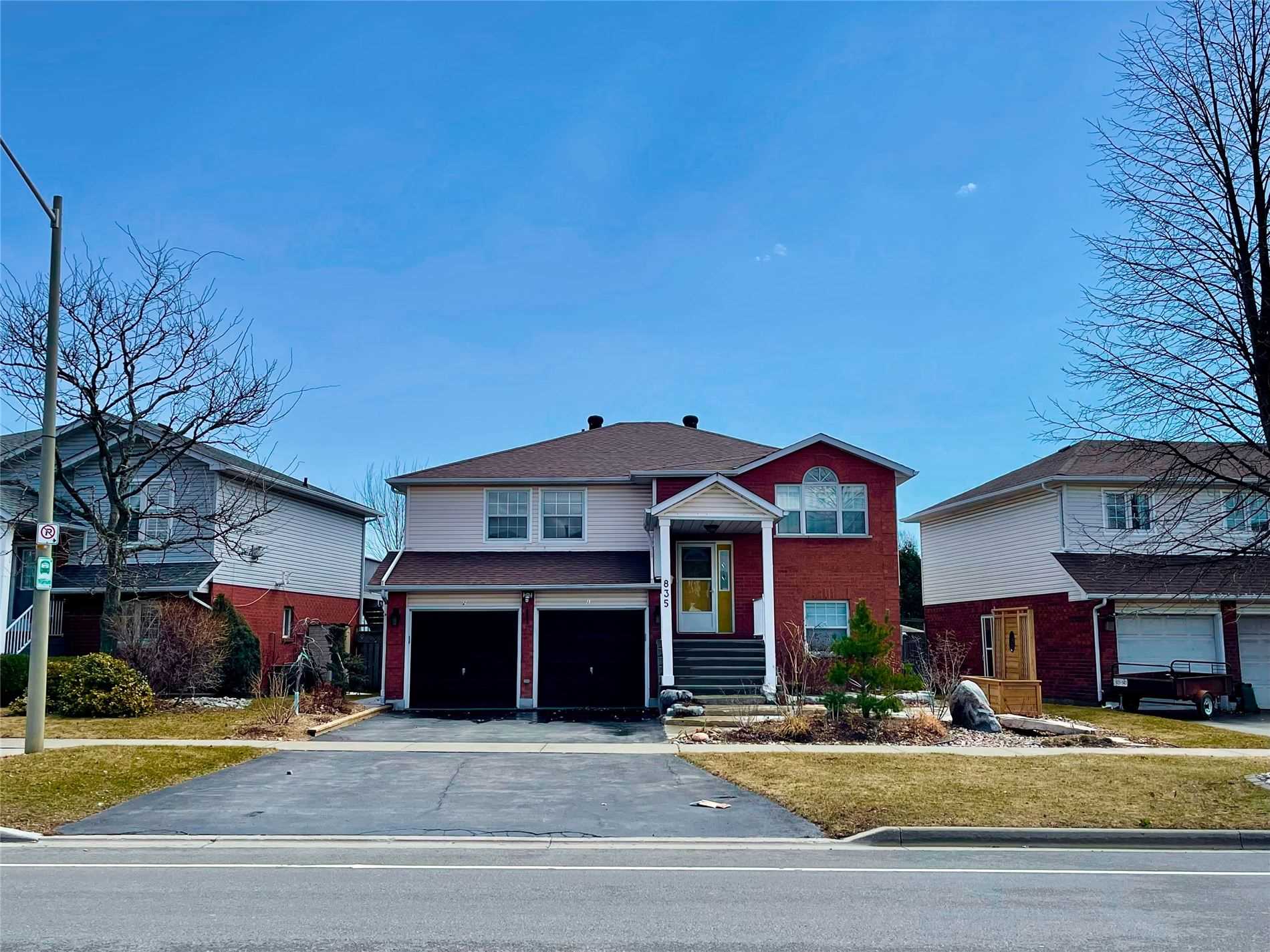 Upper - 835 Grandview St N, Oshawa | Unavailable, E5558805 | Property.ca