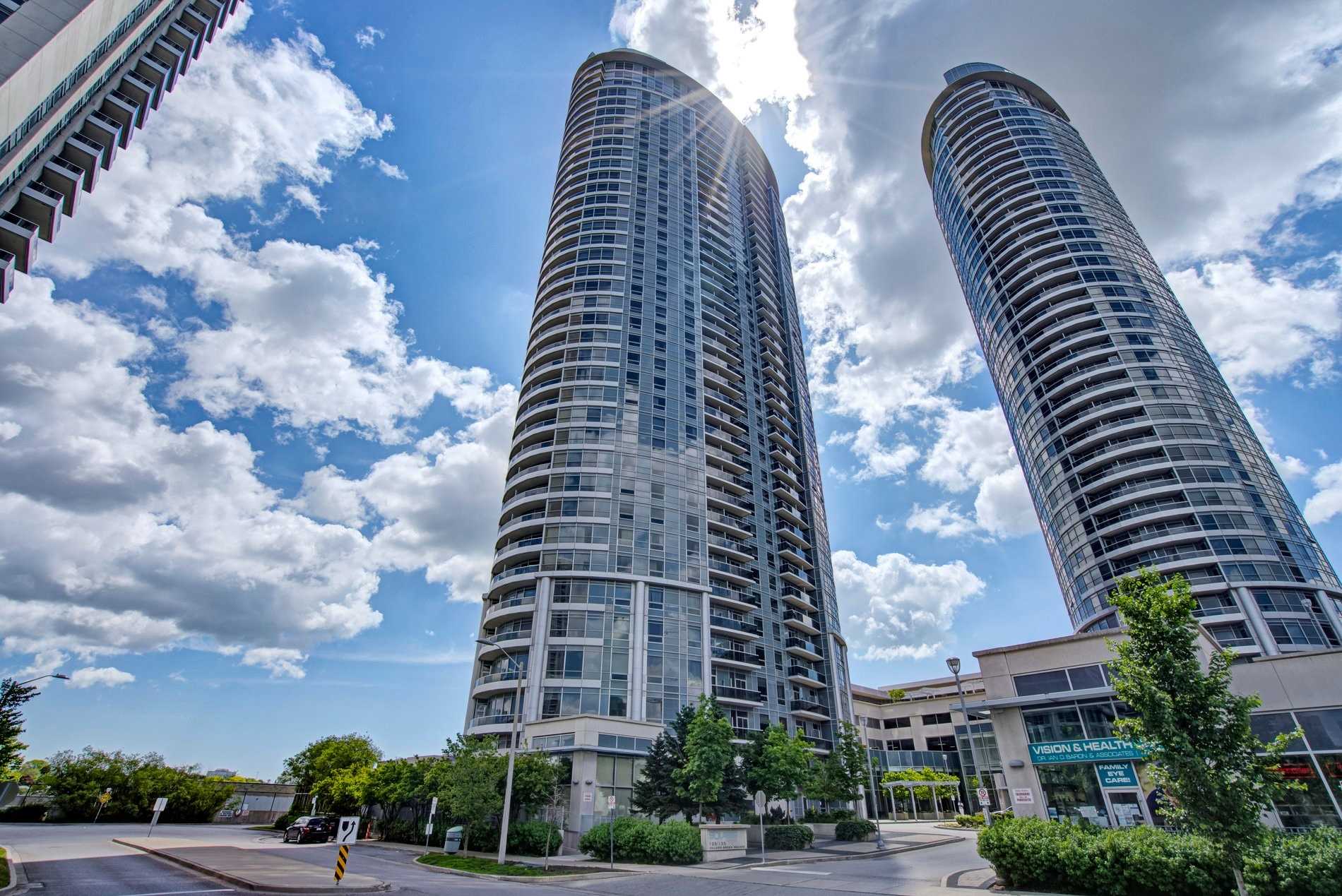 1521 - 135 Village Green Sq, Scarborough | Sold, E5650563 | Condos.ca