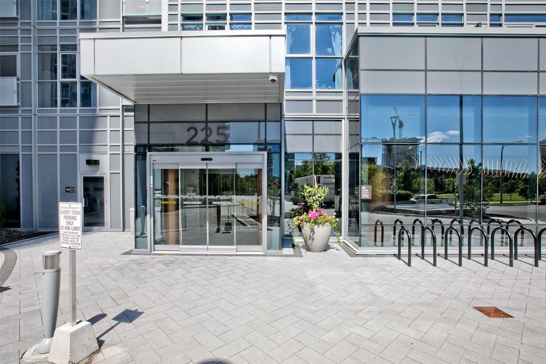 2309 - 225 Village Green Sq, Toronto | Leased, E5679871 | Condos.ca