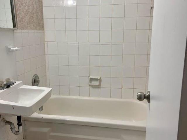 203 - 500 Dawes Rd, East York | For Rent @ $1,600 | Condos.ca