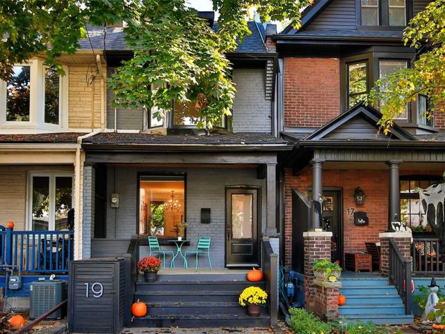 19 Harcourt Ave, Toronto, ON | Condos.ca