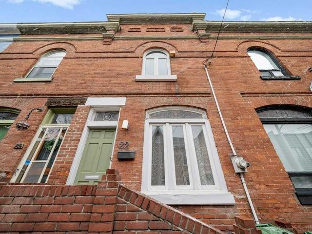 22 Allen Ave, Toronto, ON | Condos.ca