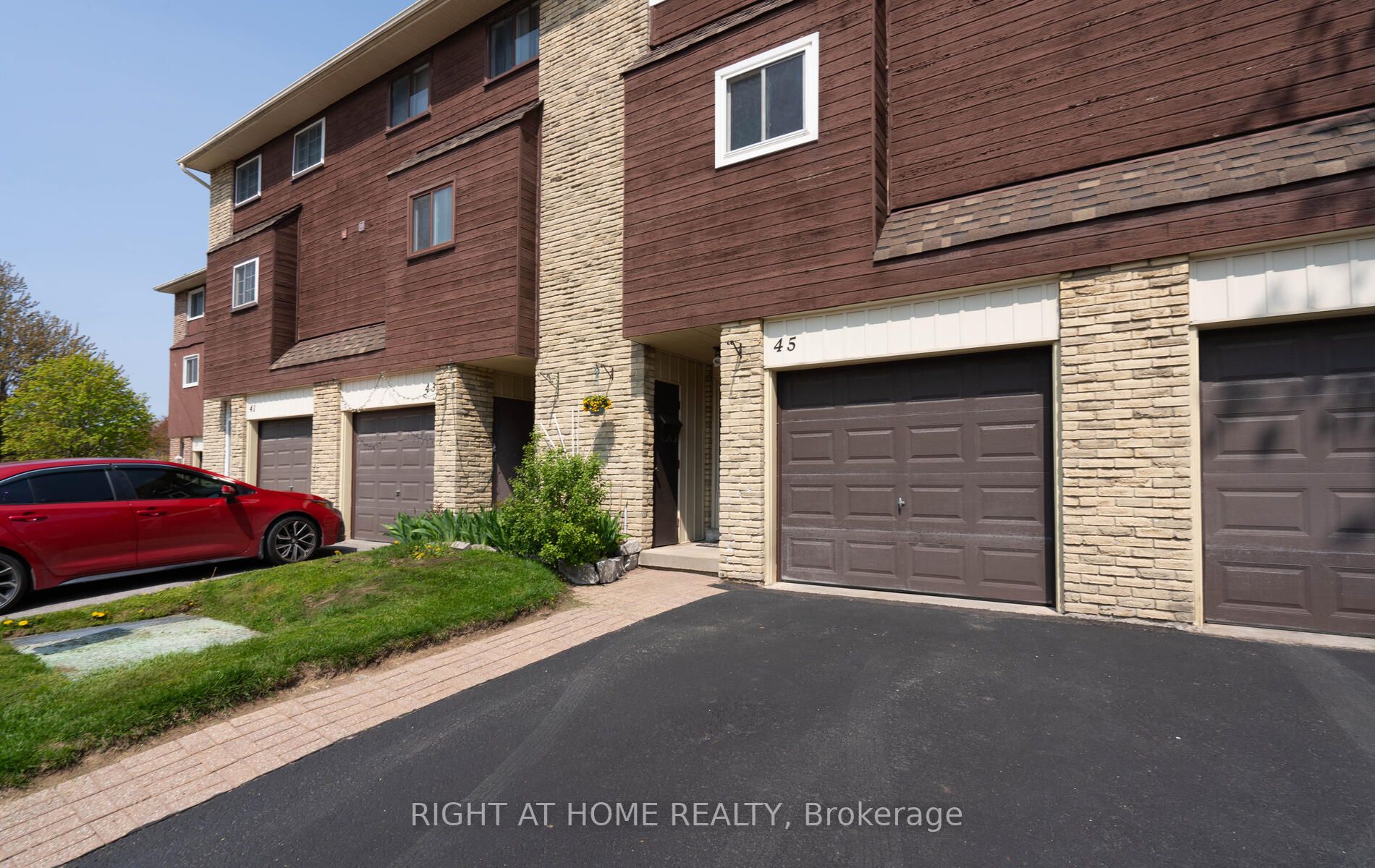 45 - 341 Military Tr, Scarborough | Sold, E5999196 | Condos.ca