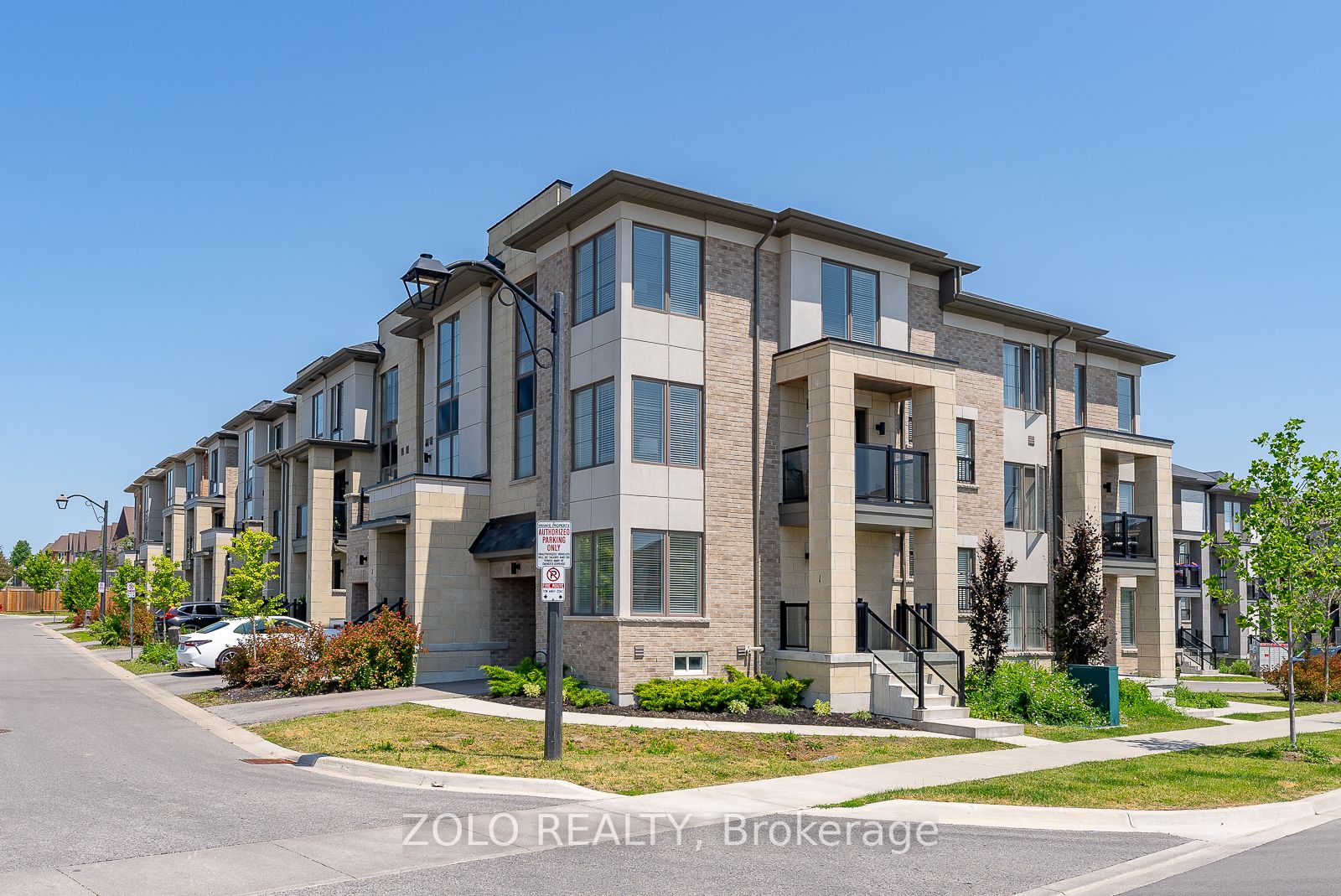 1 Pallock Hill Way, Whitby | Terminated, E6192264 | Condos.ca