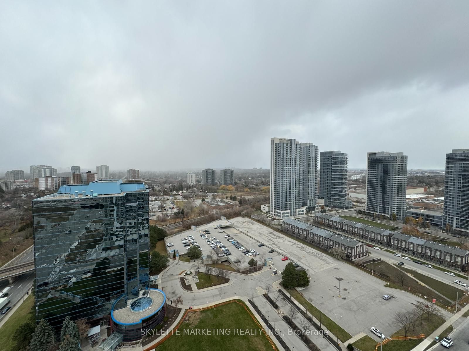 3121 - 2031 Kennedy Rd, Toronto | Expired, E7396188 | Condos.ca