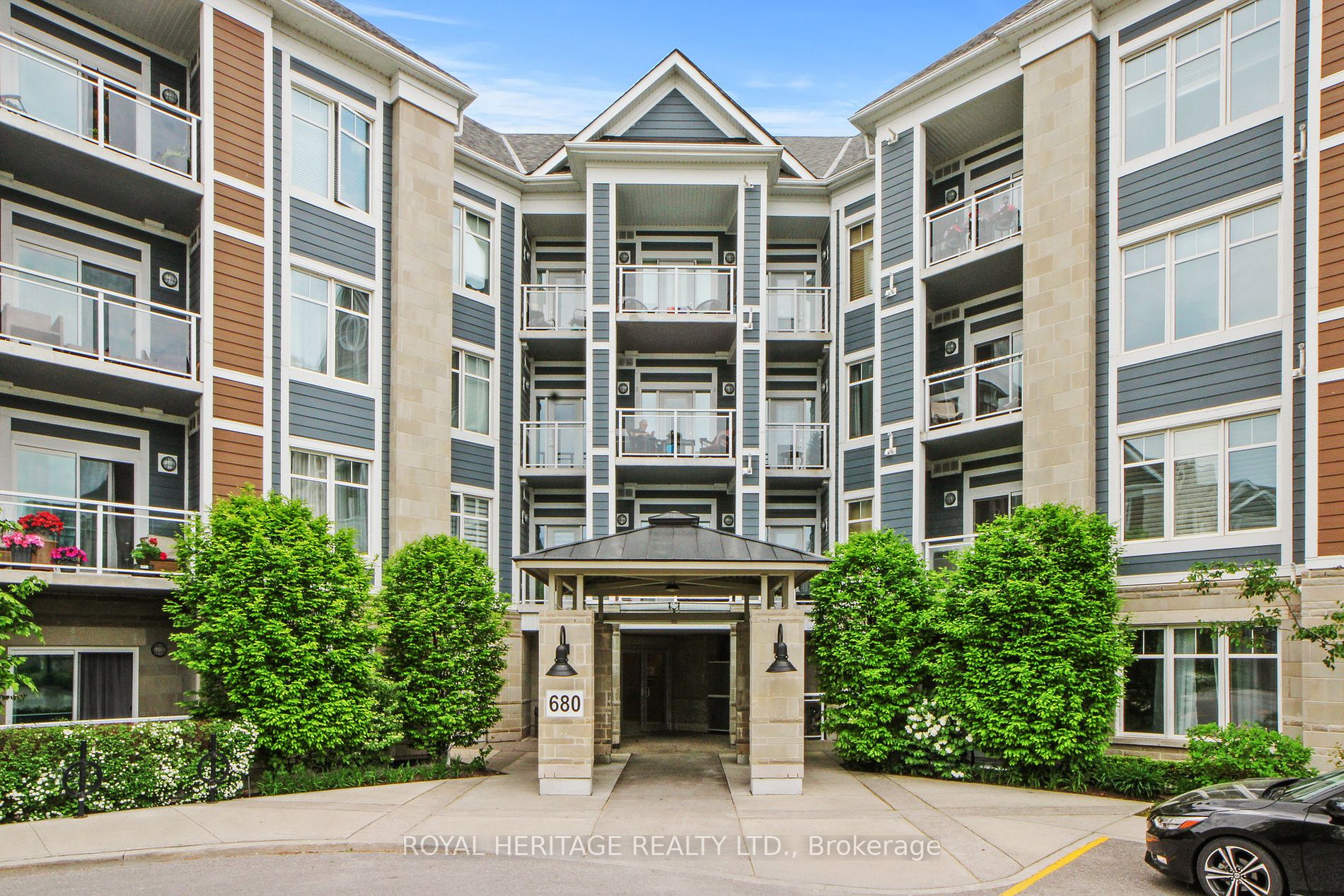 414 - 680 Gordon St, Whitby | Sold, E8386052 | Condos.ca