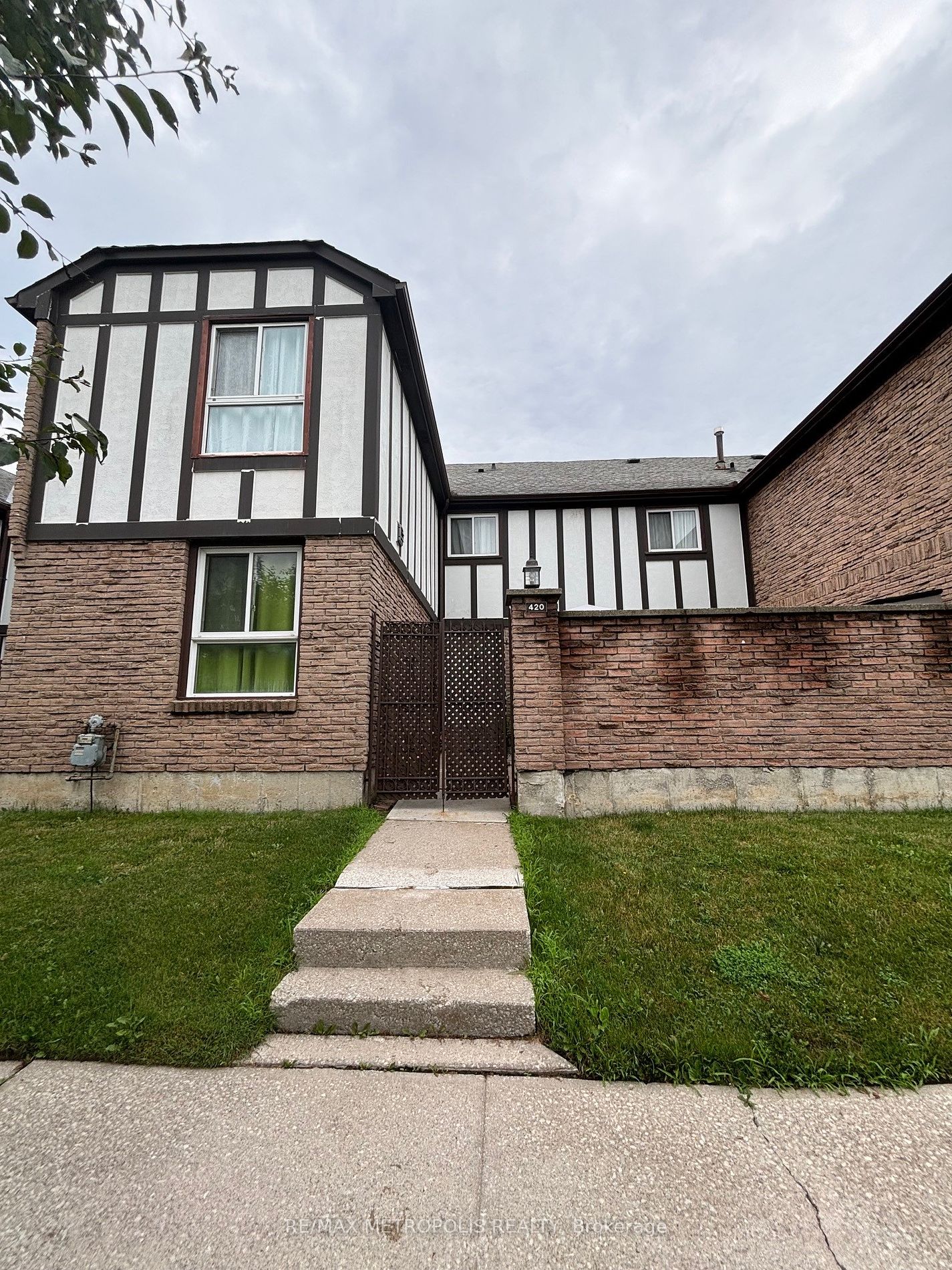 Bsmt - 420 Milner Ave, Scarborough | Expired, E9045368 | Condos.ca