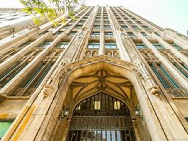 1002 - 36 James Street S, Hamilton | Sold, H4090747 | Condos.ca