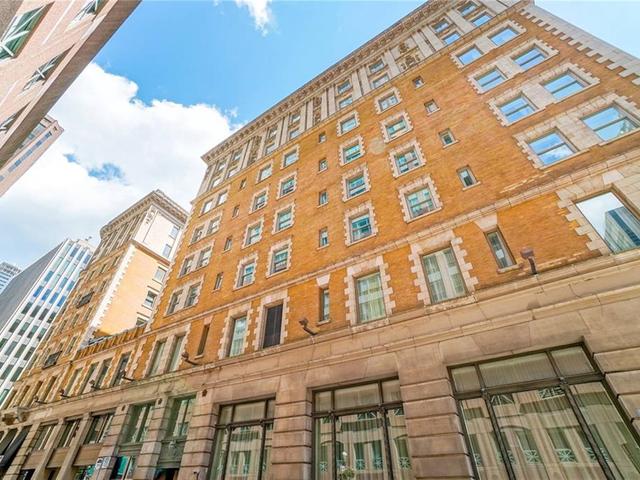 329 - 22 LEADER Lane, Toronto | Terminated, H4100725 | Condos.ca
